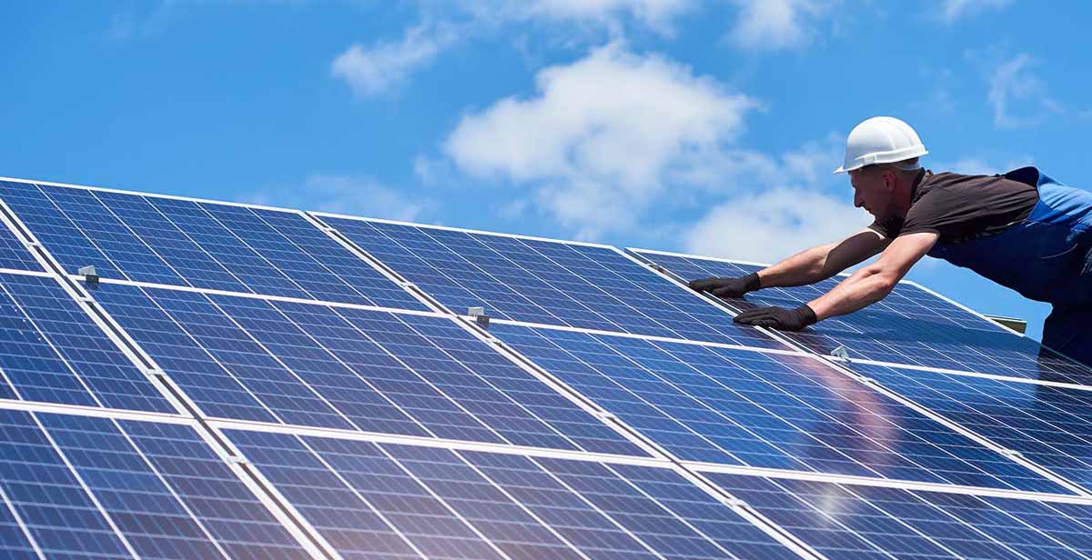 A Beginner’s Guide To How Solar Panels Work – FP Homes & Renovations